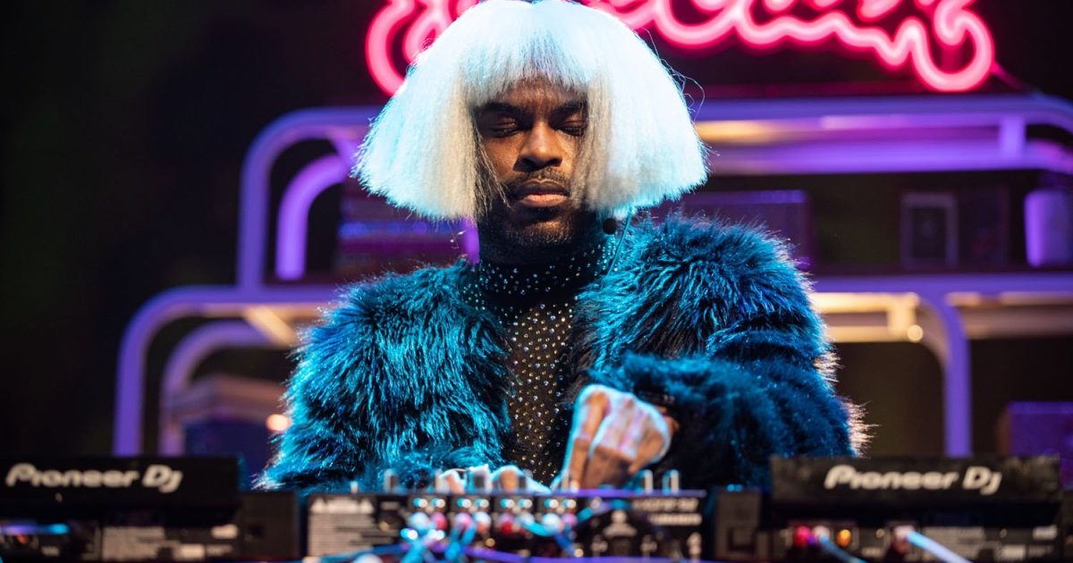 Live @ LOW END | madison moore: there's always energy for dancing ...