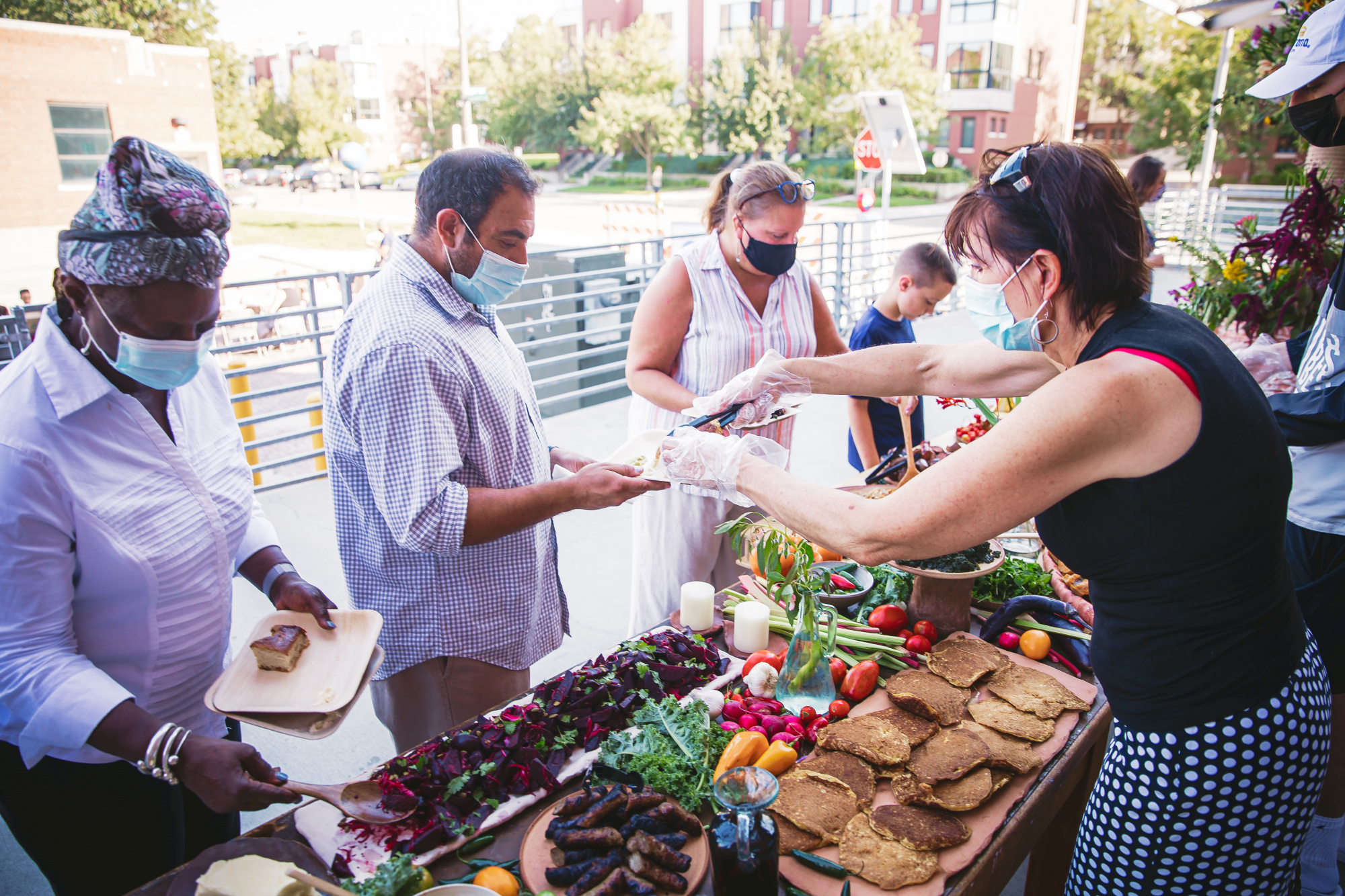 FoodJustUs: An intersection of food and art with Seitu Ken Jones ...