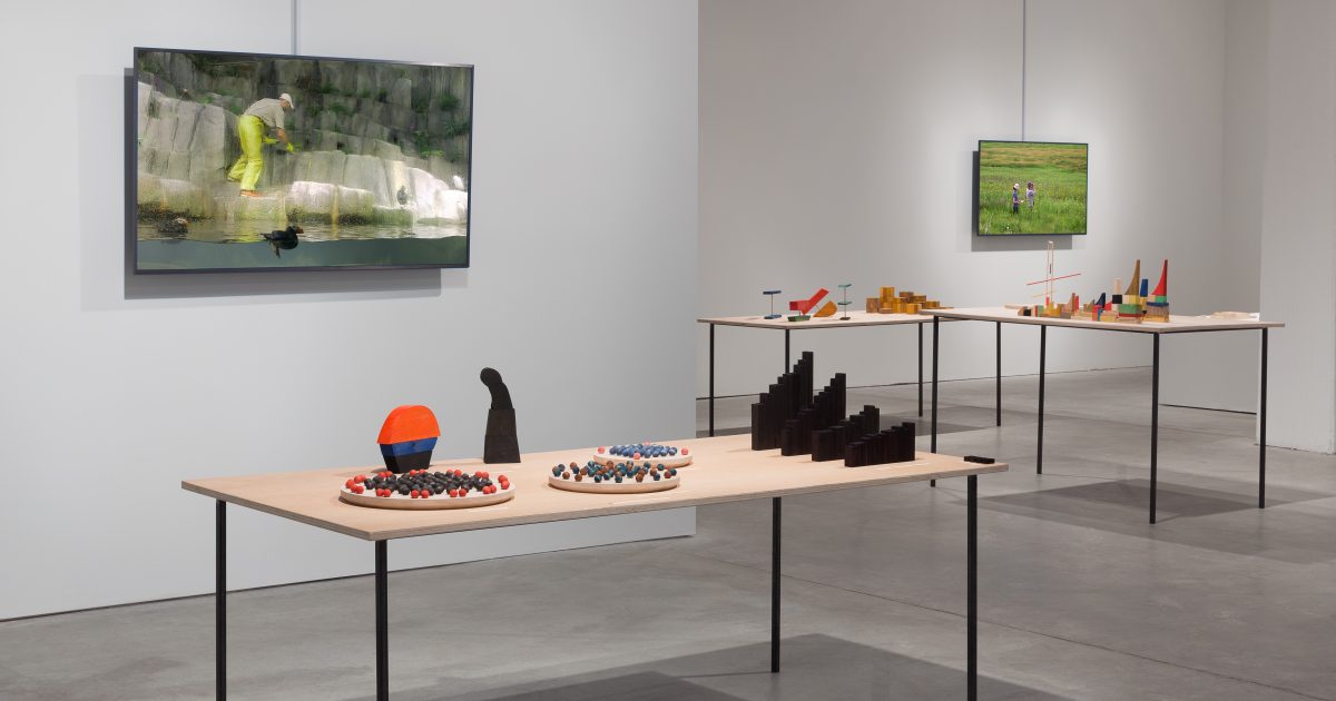 Richard Ibghy and Marilou Lemmens: Look, it’s daybreak, dear, time to ...